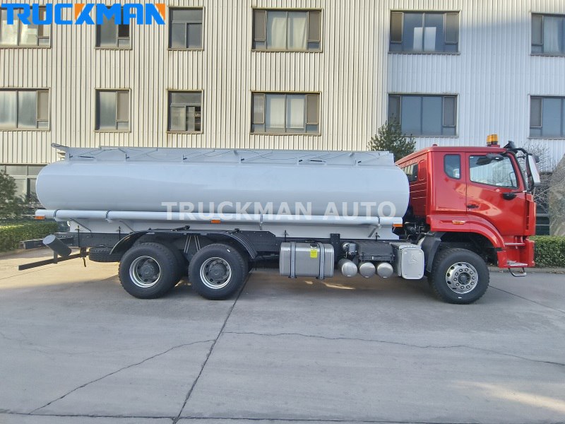 SINOTRUK HOWO NX 380HP 15000 Liters 10 Wheels Fuel Tanker Truck For DRC