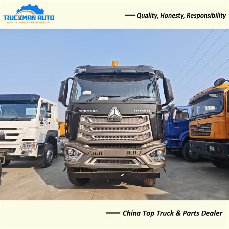 8X4 SINOTRUCK HOWO NX 380HP Cargo Truck Chassis